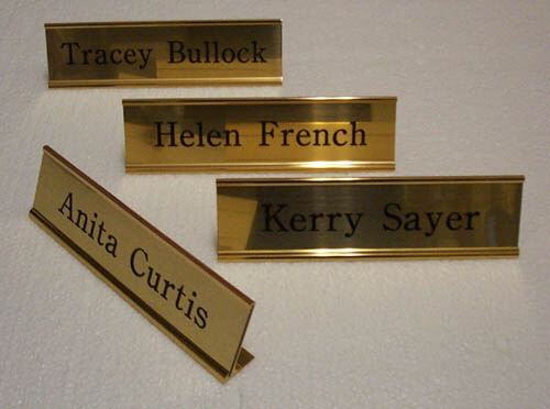 Conference Name badges | Lapel Badges | Nameplate Holders | Photo ID badges